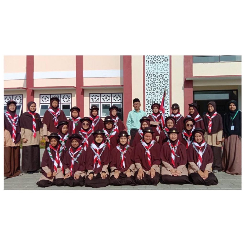 Pelepasan Kontingen Pramuka Ponpes As-Syifa Sagalaherang ke PERPESNAS 4 ...